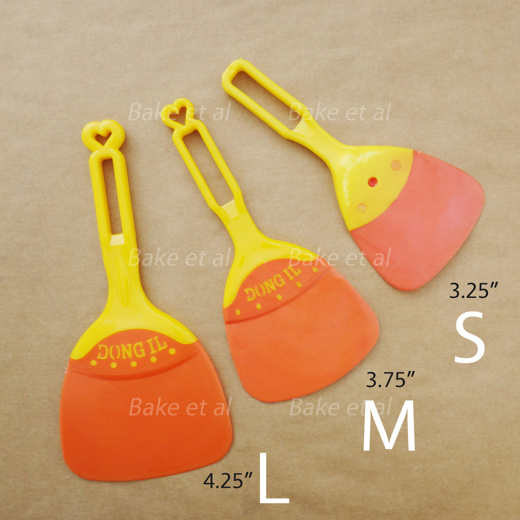 bowl scraper – bake